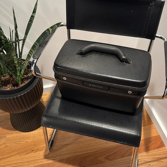 Samsonite | Bags | Samsonite Vintage Black Travel Case Excellent ...